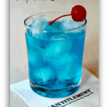 Deep Blue Sea | A Boozy, Blue Mixed Drink Recipe | Mantitlement