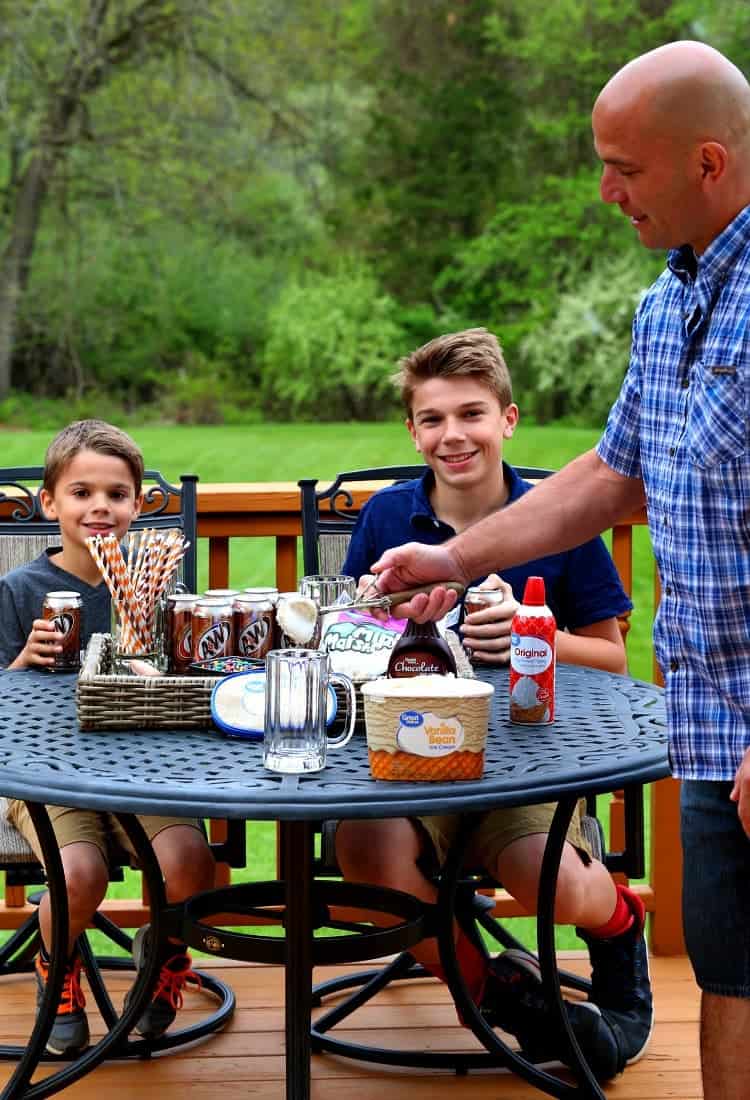 Birthday Root Beer Floats - A Root Beer Float Bar For Birthdays & Parties