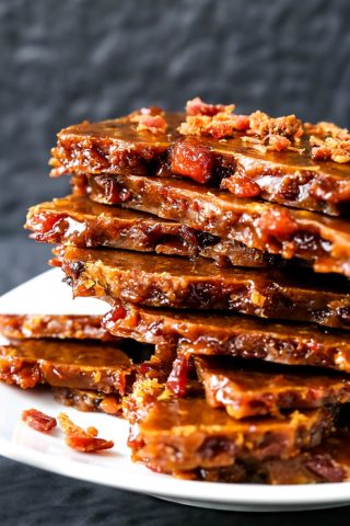 Easy Bourbon Bacon Brittle | Mantitlement