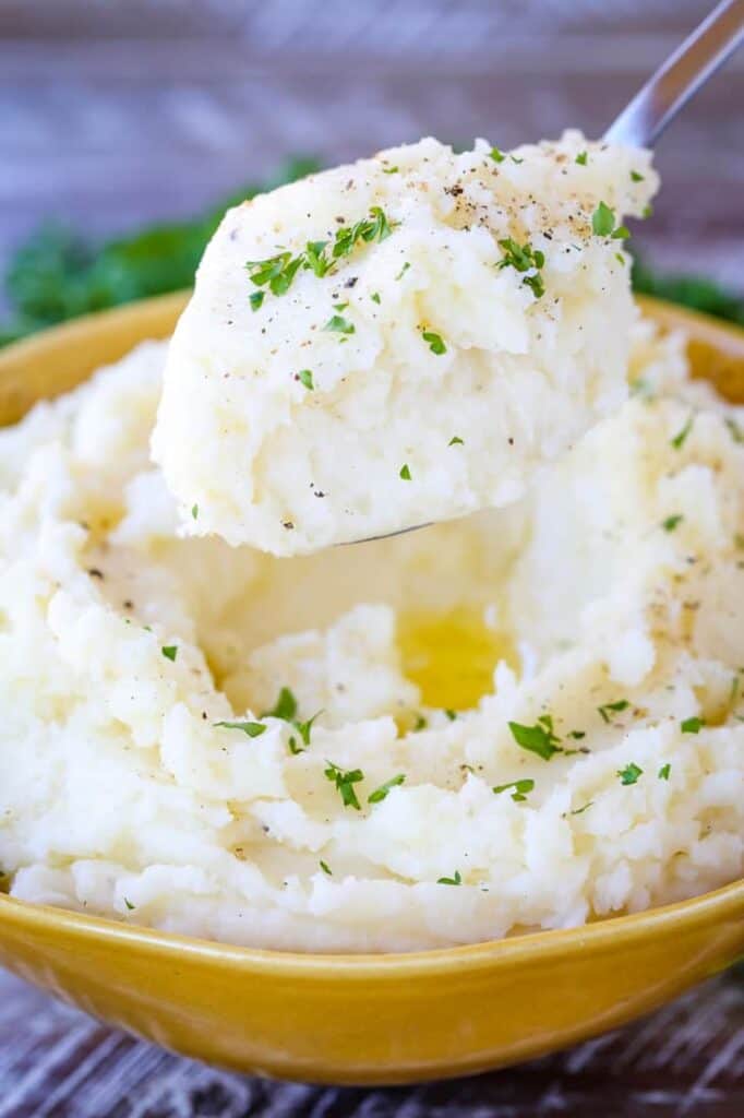 Perfectly Smooth Mashed Potatoes | Tips For No Lumps! | Mantitlement