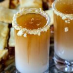 Apple Pie Shots | A Fun Thanksgiving Cocktail | Mantitlement
