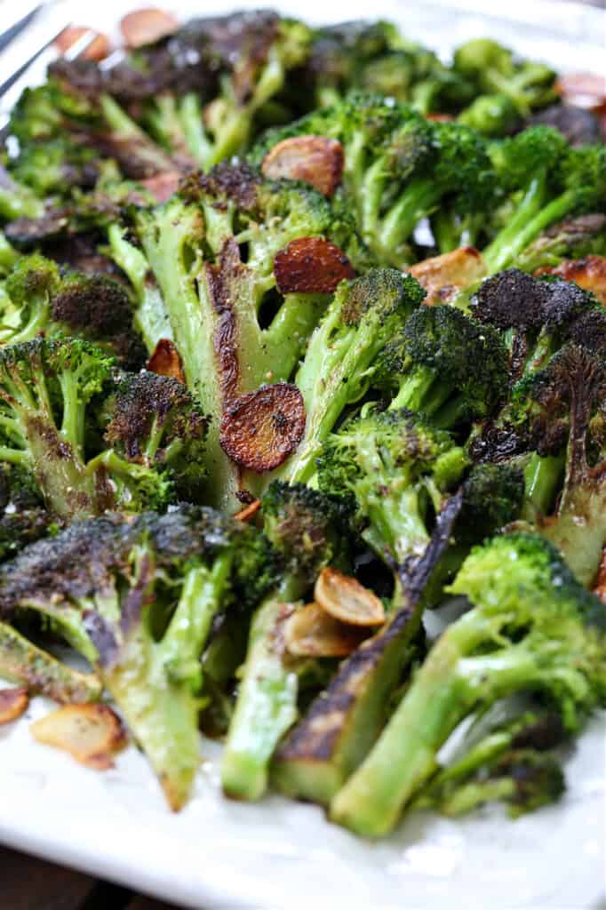 Garlic Roasted Broccoli | Easy Vegetable Side Dish | Mantitlement
