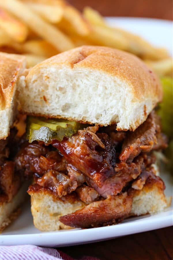 BBQ Rib Sandwich - Mantitlement