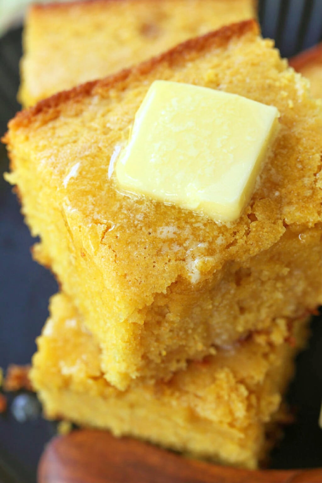 Sweet Cornbread Recipe | Mantitlement