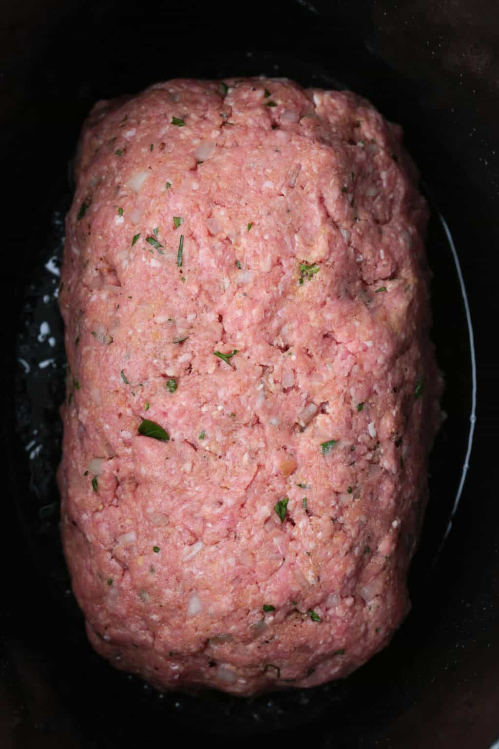 Slow Cooker Meatloaf | Mantitlement